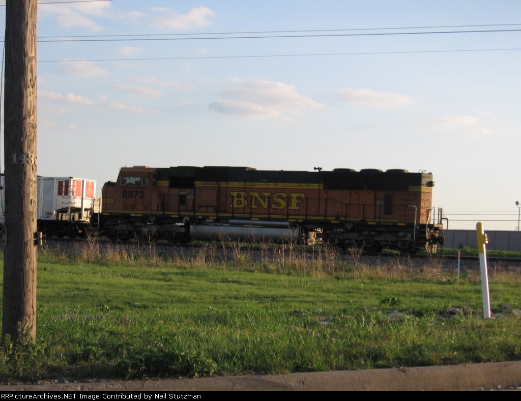 BNSF 8873